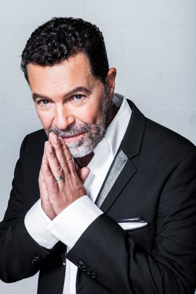 Clint Holmes | BESTAgency